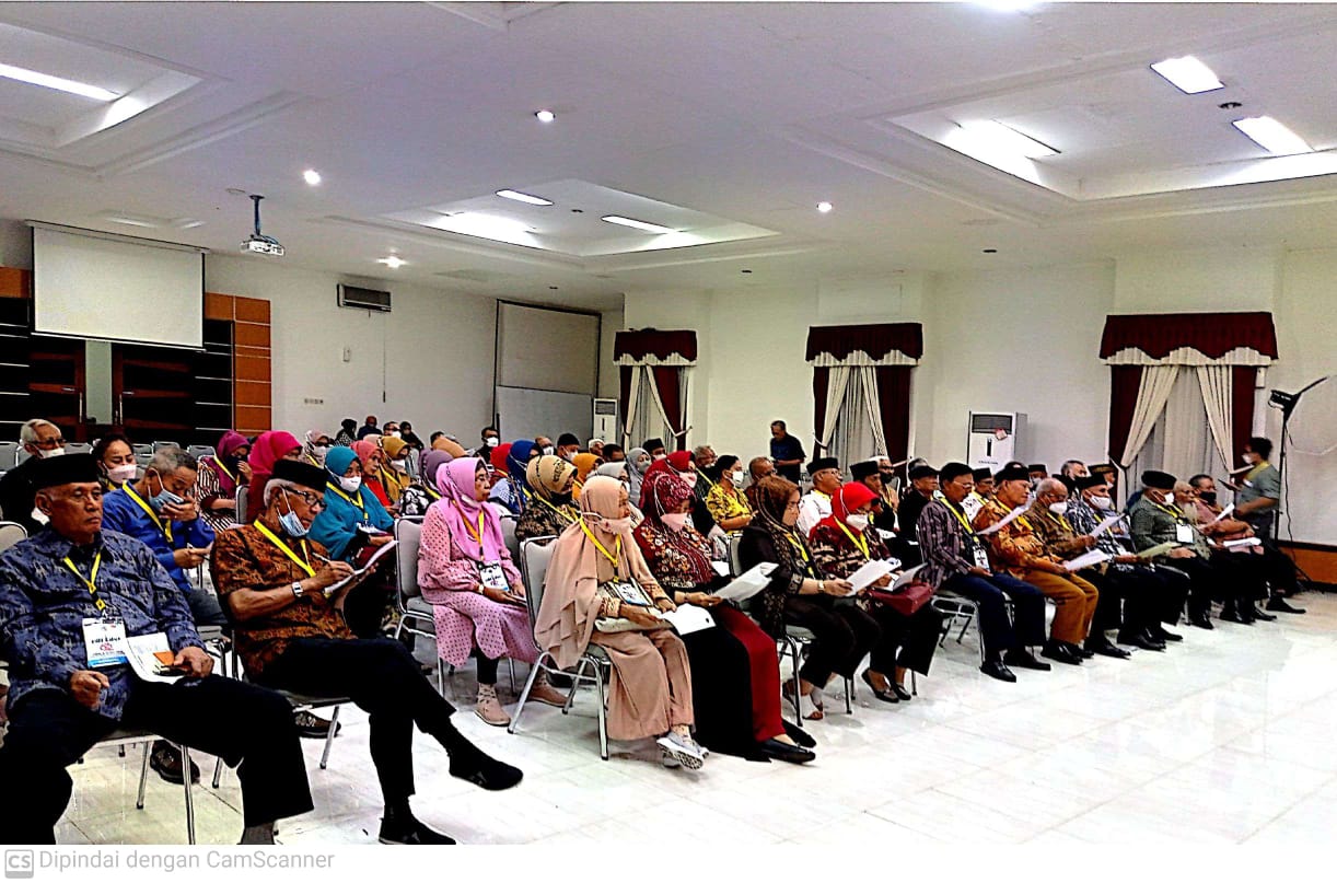 PWRI Yogyakarta Bersama PB PWRI Napak Tilas | Persatuan Wredatama ... PWRI Yogyakarta Bersama PB PWRI Napak Tilas | Persatuan Wredatama ...