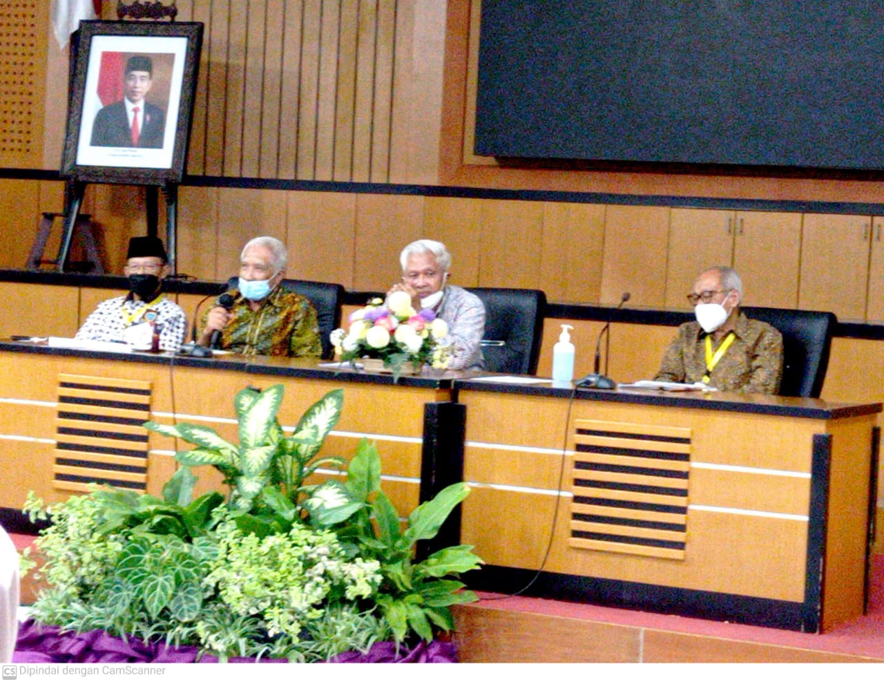 PWRI Yogyakarta Bersama PB PWRI Napak Tilas | Persatuan Wredatama ... PWRI Yogyakarta Bersama PB PWRI Napak Tilas | Persatuan Wredatama ...